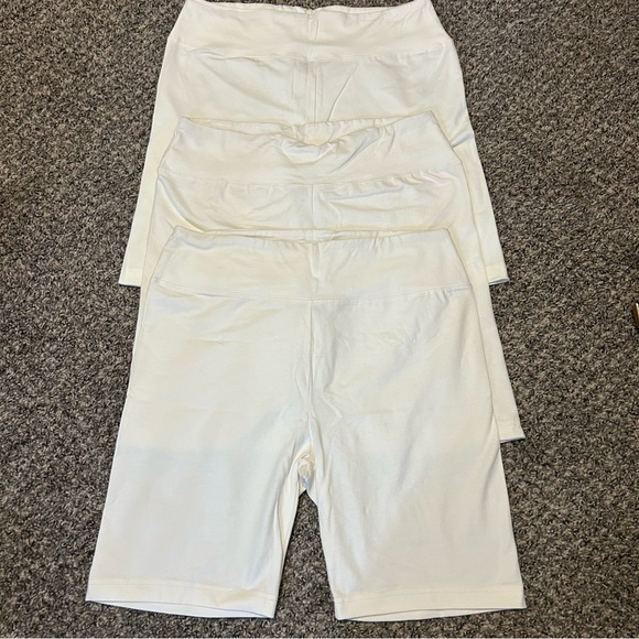 SPIRIT JERSEY | Shorts | Spirit Jersey White Bike Shorts 3pairs | Poshmark